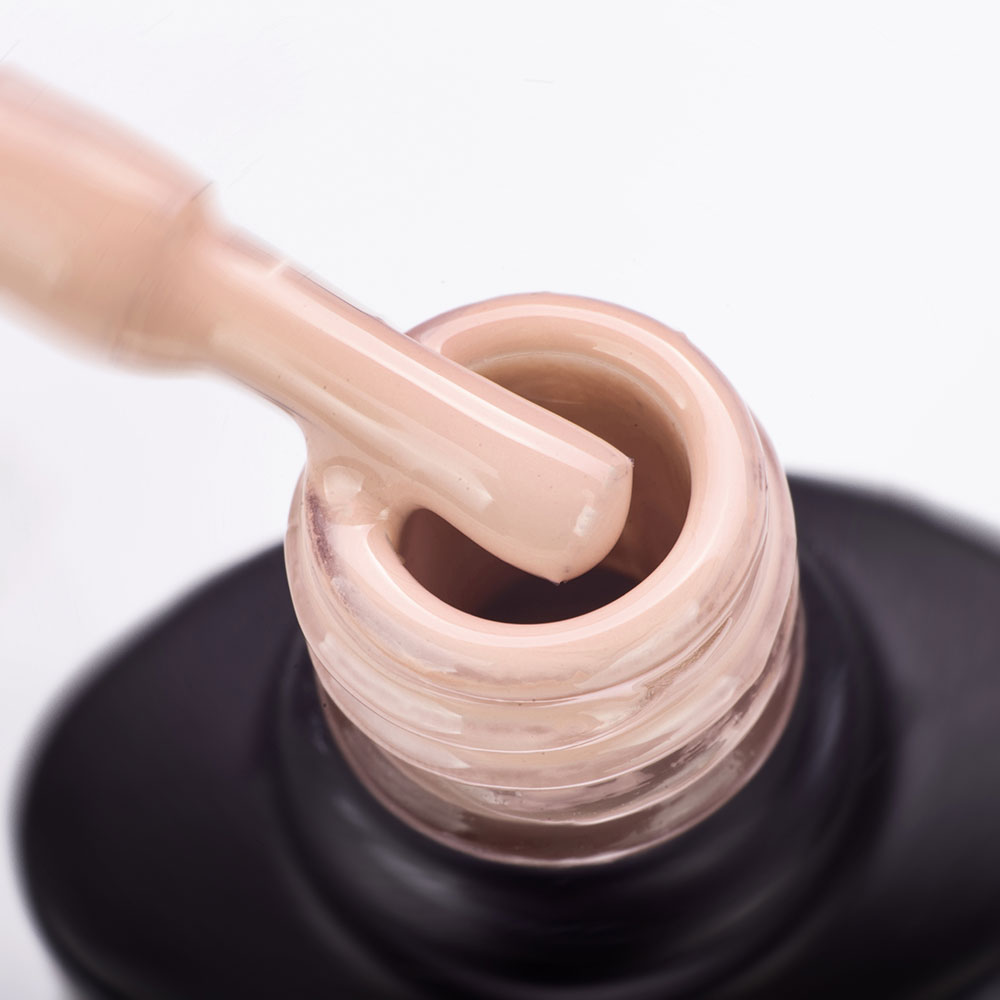 Гель-лак Komilfo Deluxe Series №D009 (нюдовий, емаль), 8 мл – Komilfo.ua