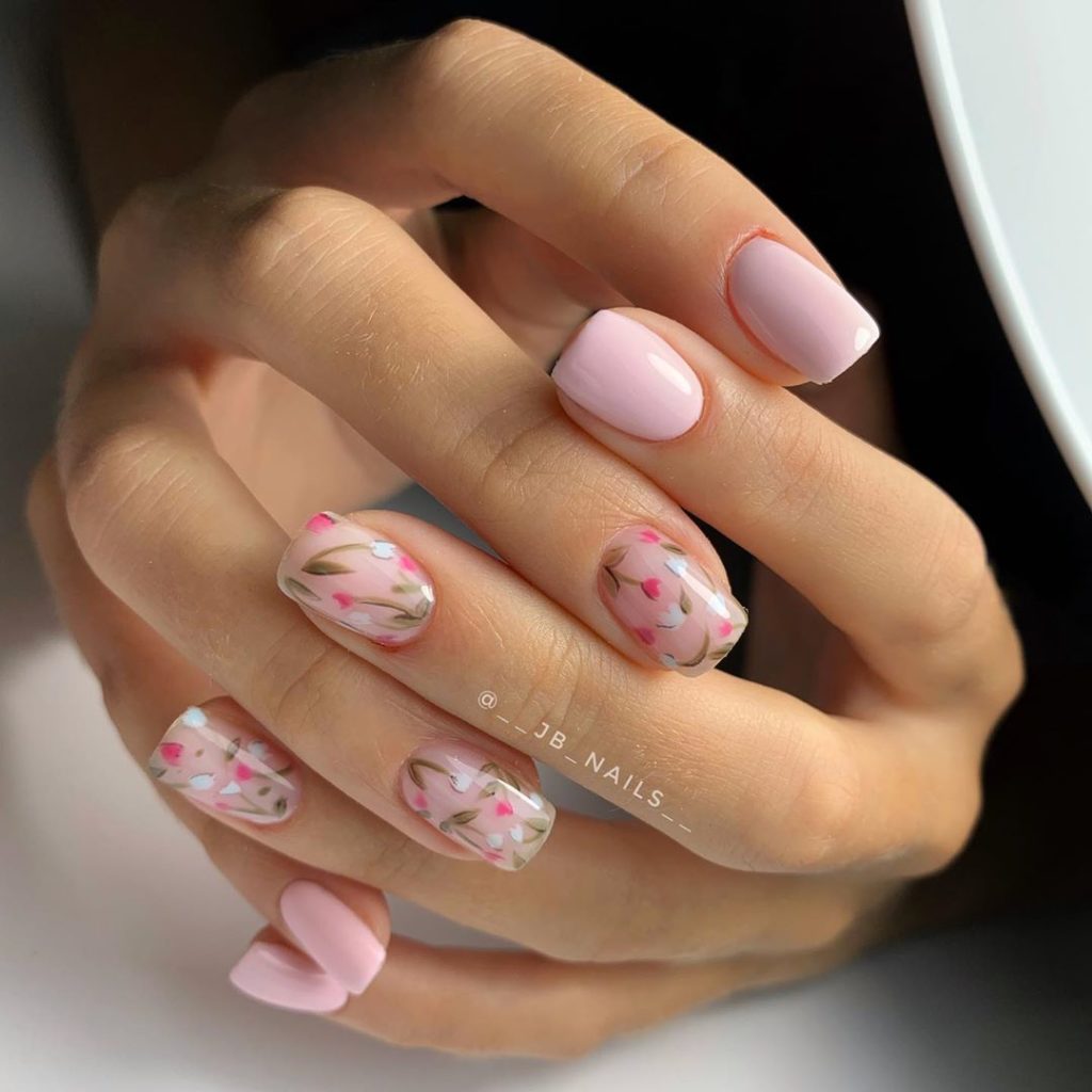 Gel polish Komilfo Deluxe Series D033 (light, lilac-pink, enamel), 15 ml – Komilfo.ua (EN)