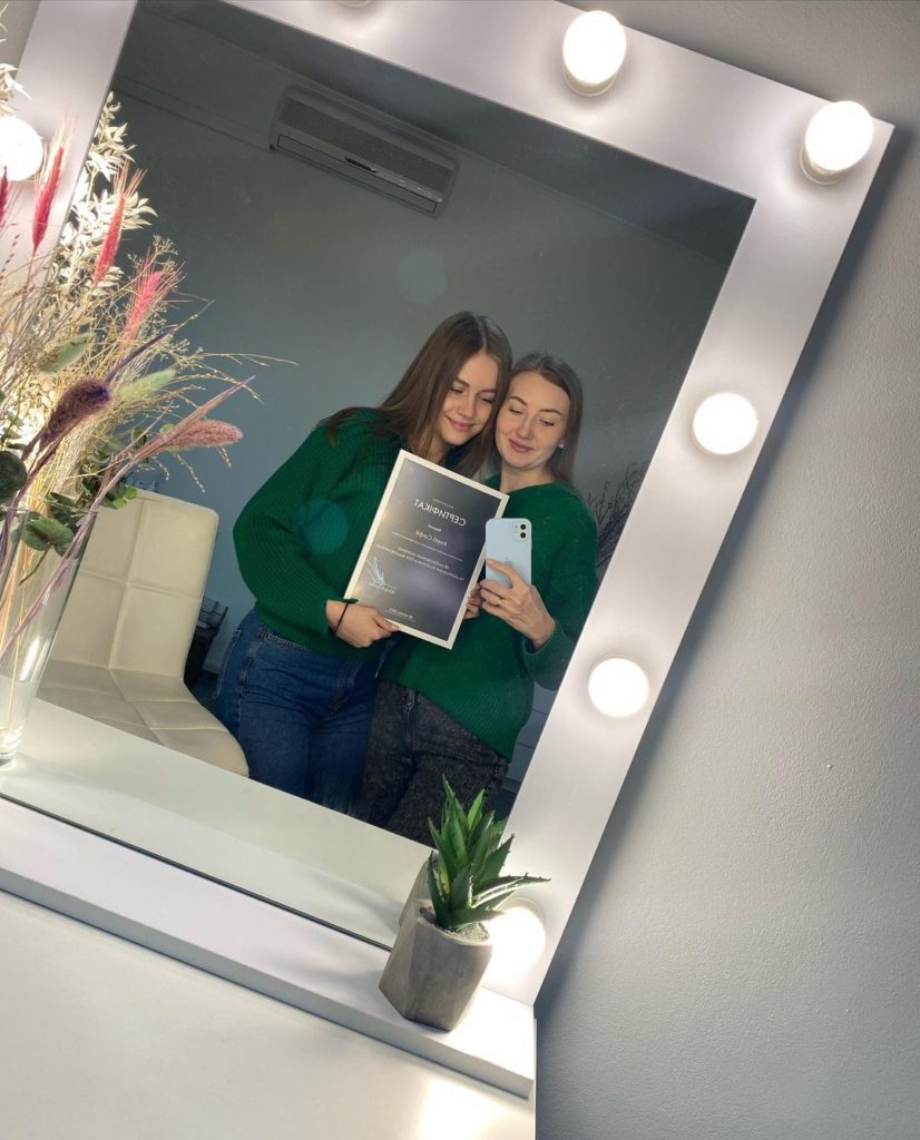 KOMILFO TALKER: МАЙСТЕР МАНІКЮРУ – Komilfo.ua